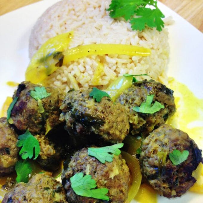 Moroccan Meatballs (Kefta) - The Wanderlust Kitchen