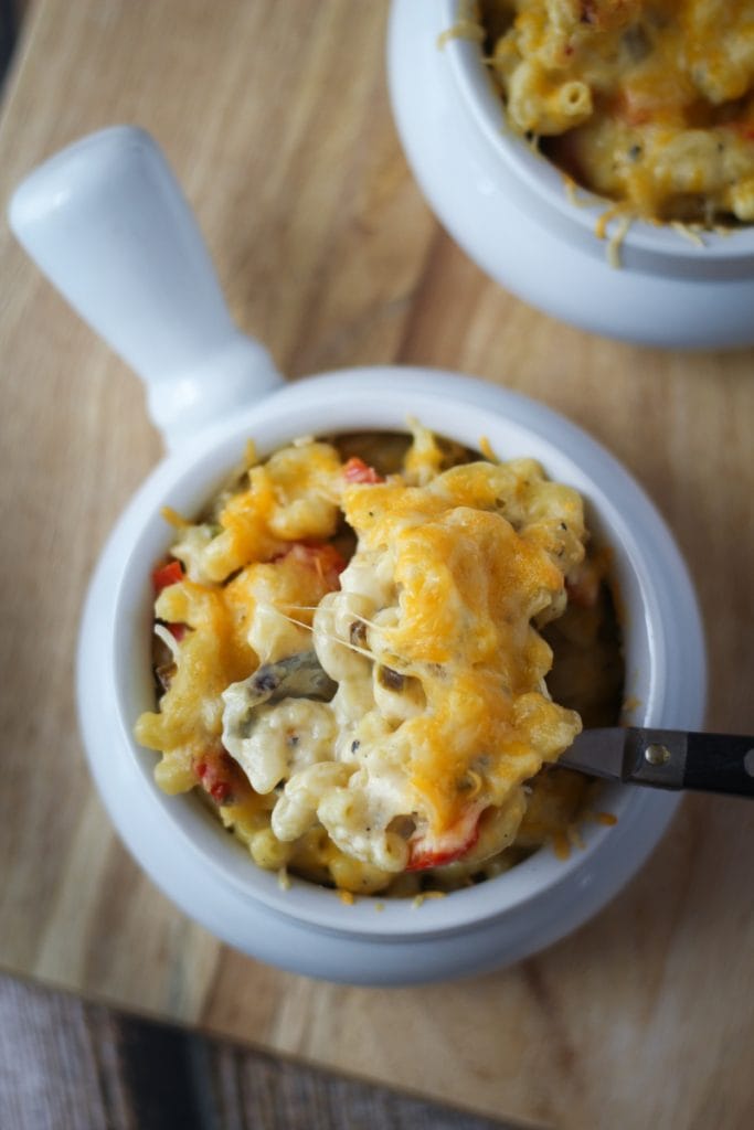 Baked Macaroni and Cheese Recipe - The Wanderlust Kitchen