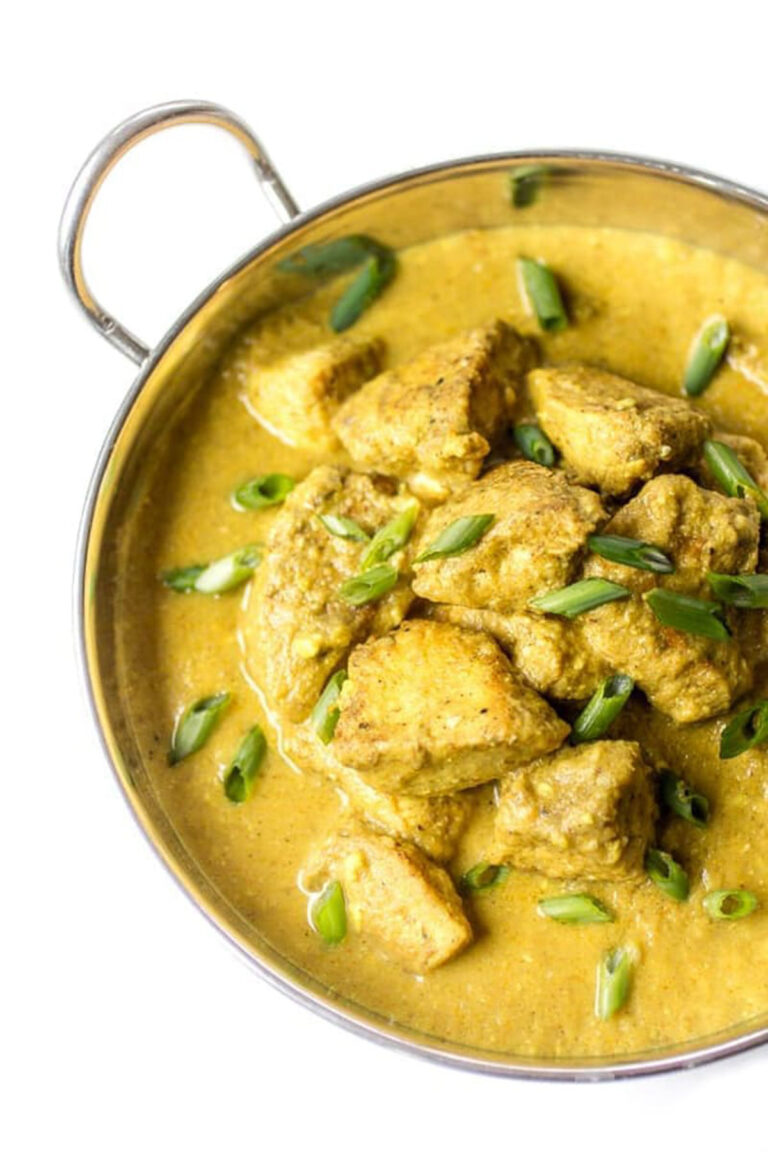 Indian Chicken Korma Recipe - The Wanderlust Kitchen