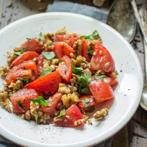 10 Minute Tomato and Walnut Salad - The Wanderlust Kitchen