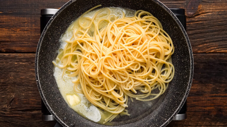 Pasta for One in 10 Minutes - The Wanderlust Kitchen