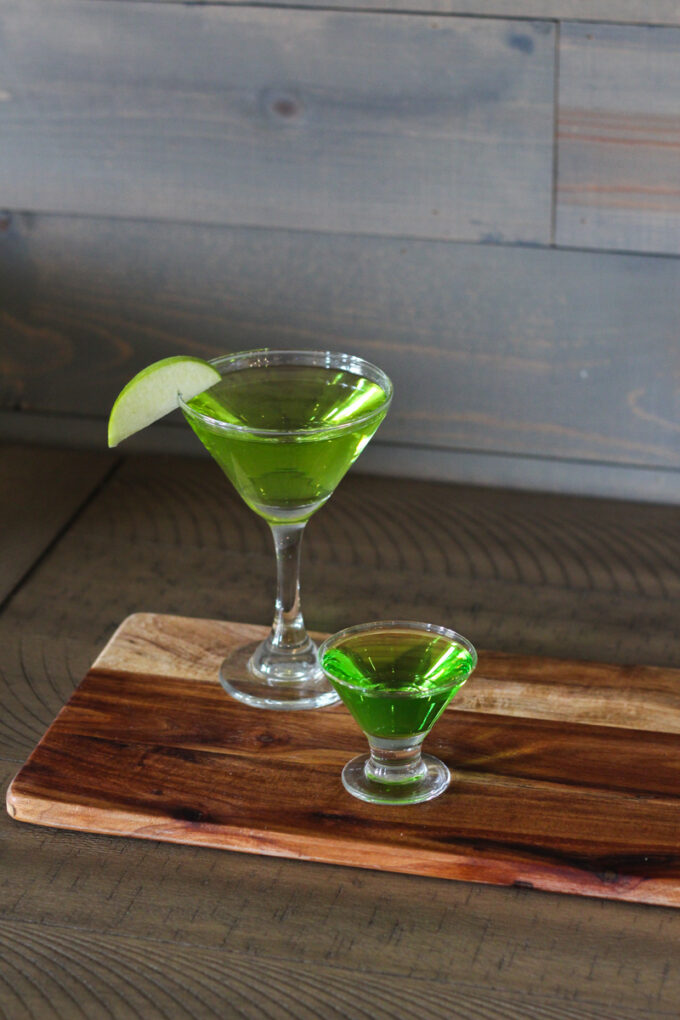 Sour Apple Martini - The Wanderlust Kitchen