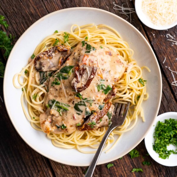 Tuscan Chicken - The Wanderlust Kitchen
