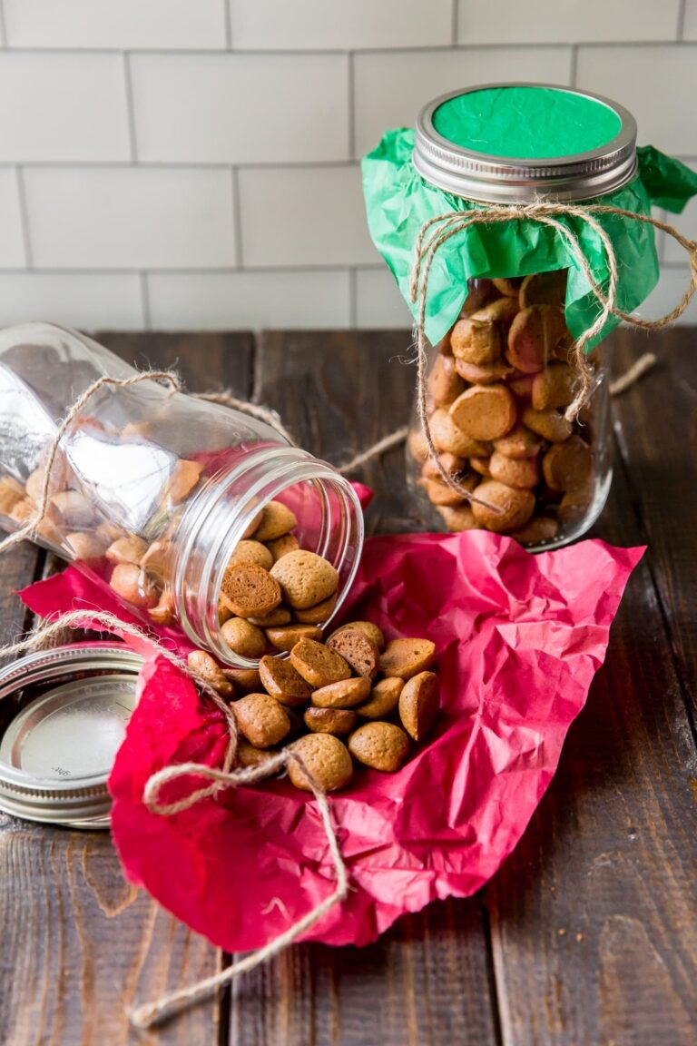Pfeffernüsse Cookies Recipe - The Wanderlust Kitchen