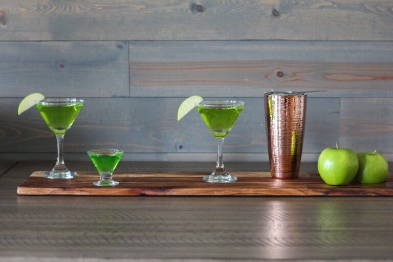 Sour Apple Martini - The Wanderlust Kitchen
