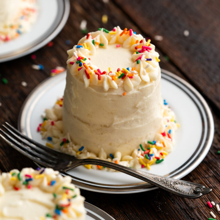 Mini Cakes The Wanderlust Kitchen